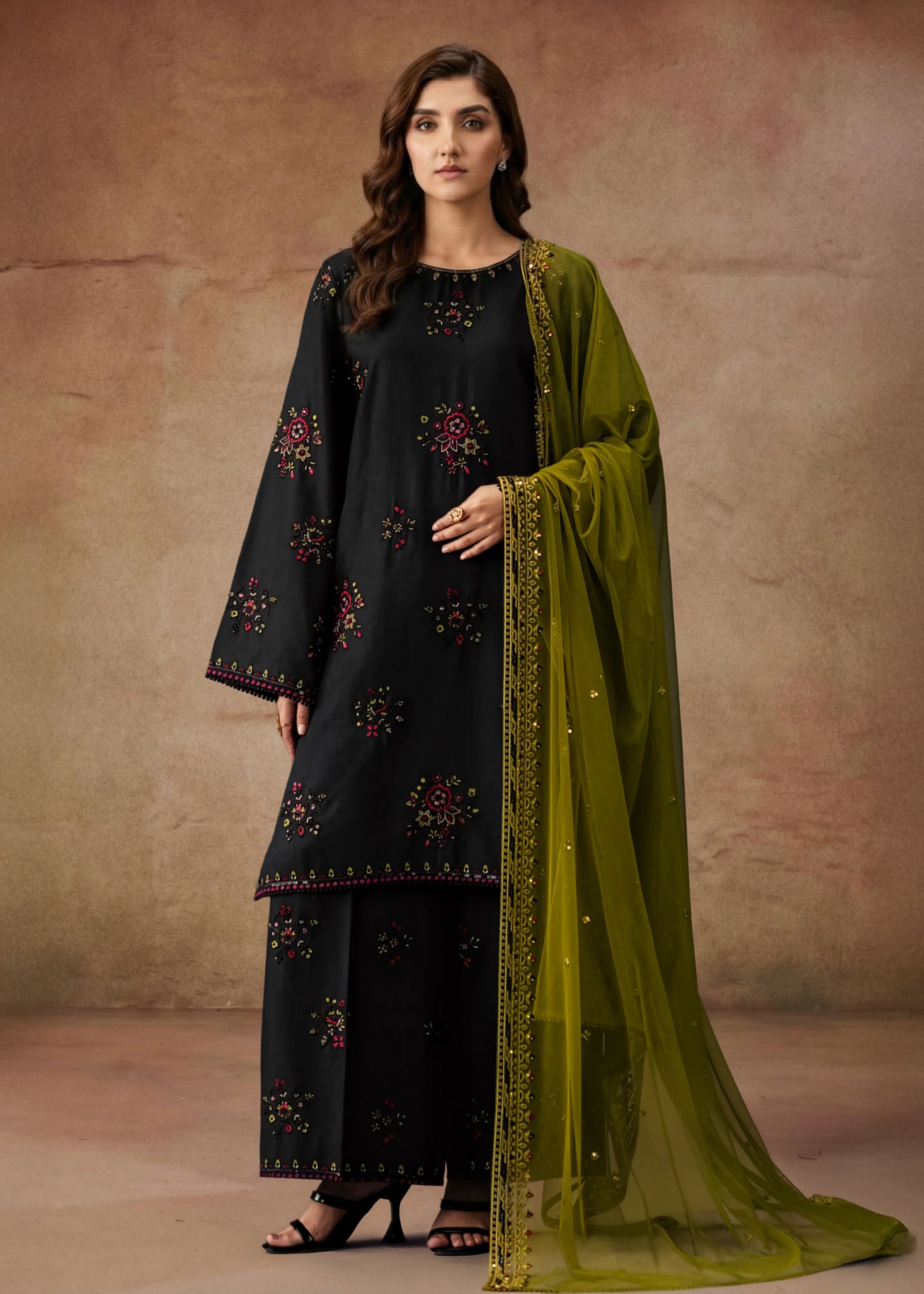 Laira Embroidered 3 piece – Silai Karhai